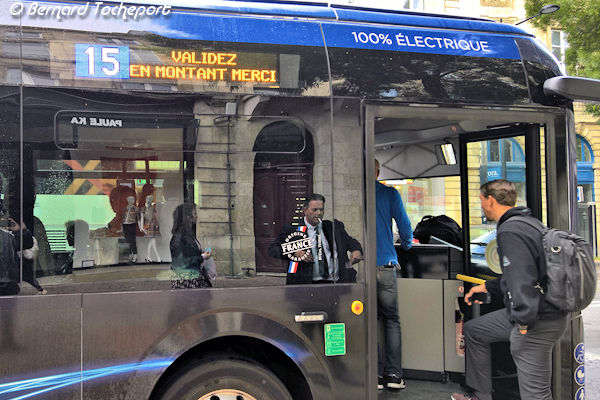 Bordeaux essai ligne 15 du Bus électrique Bluebus du Groupe Bolloré ...