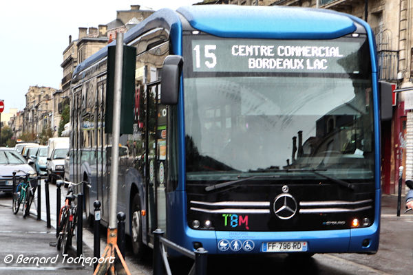 Bordeaux Bus électrique eCITARO Mercedes sur la ligne 15 TBM | photo ...